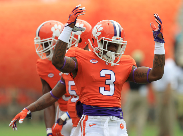 Clemson’s Scott is Ready for Sunday Action | FOOTBALL GAMEPLAN